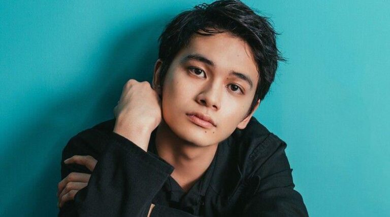 The singer and actor Takumi Kitamura tests positive for COVID-19.